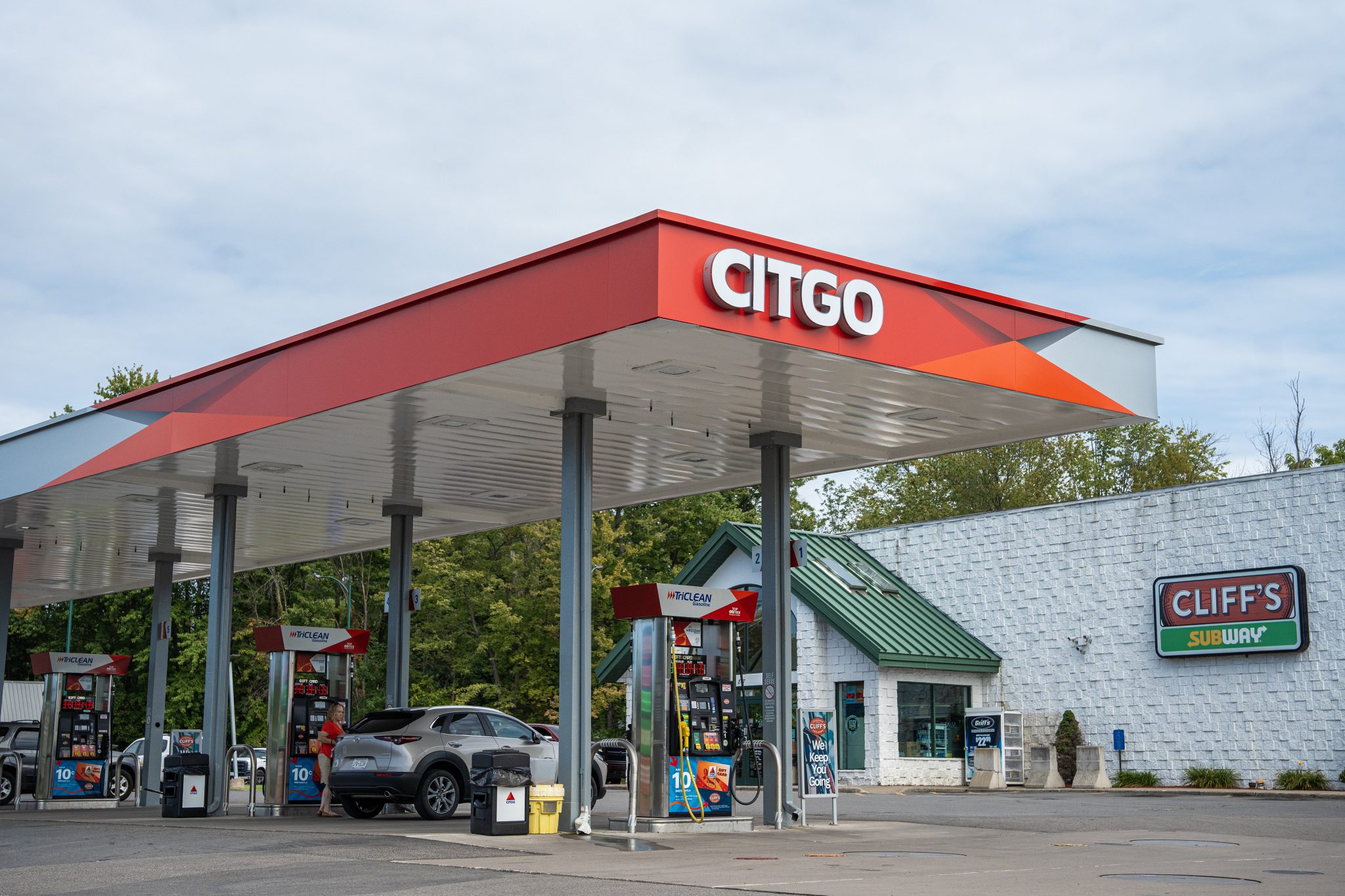 Delivery, Pizza, Subway & Sunoco Fuel — Fulton Cliff's